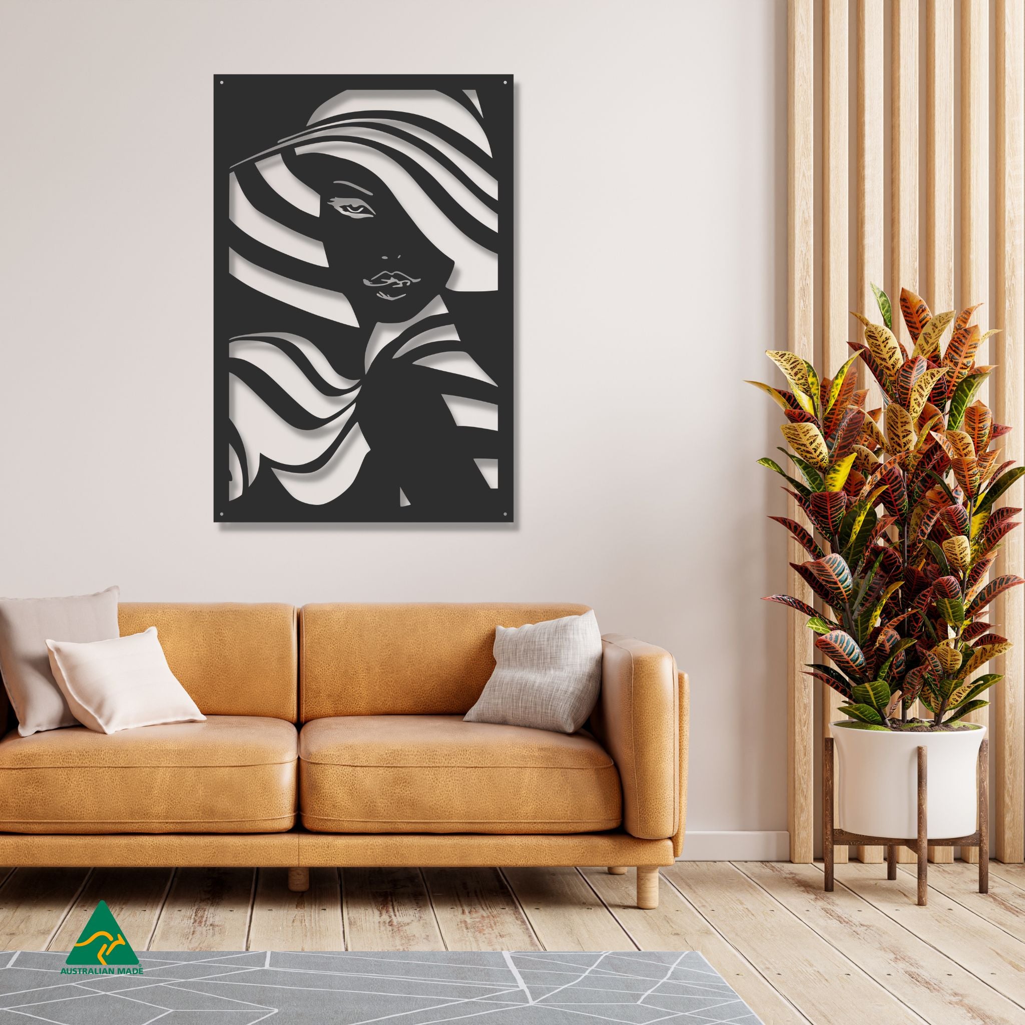 Glamorous Lady Metal Wall Decor – Chateau De Glass
